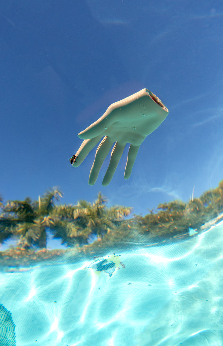 MARIEVIC, "Hand" – SPRING/BREAK Art Show