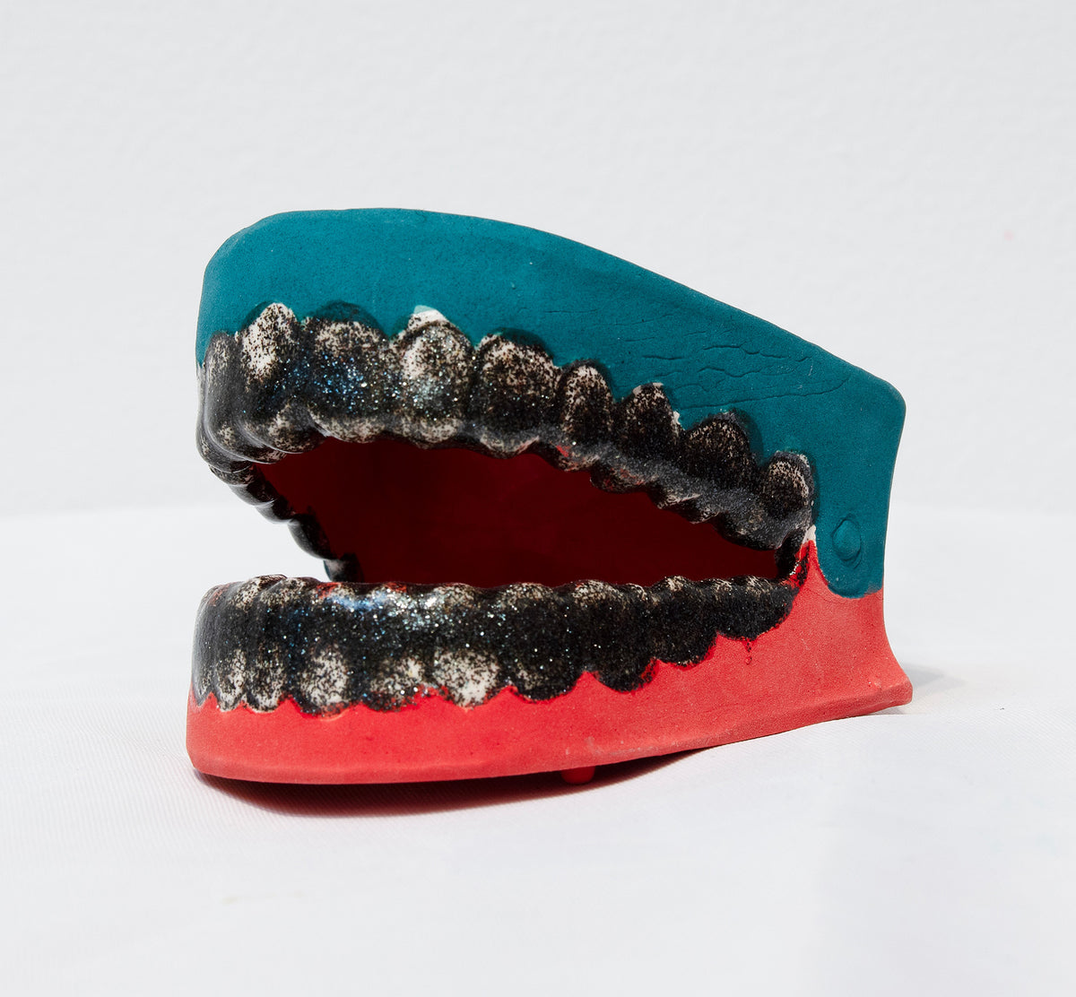 Janet Loren Hill, "Chattering Teeth: Biting Glitter" – SPRING/BREAK Art ...