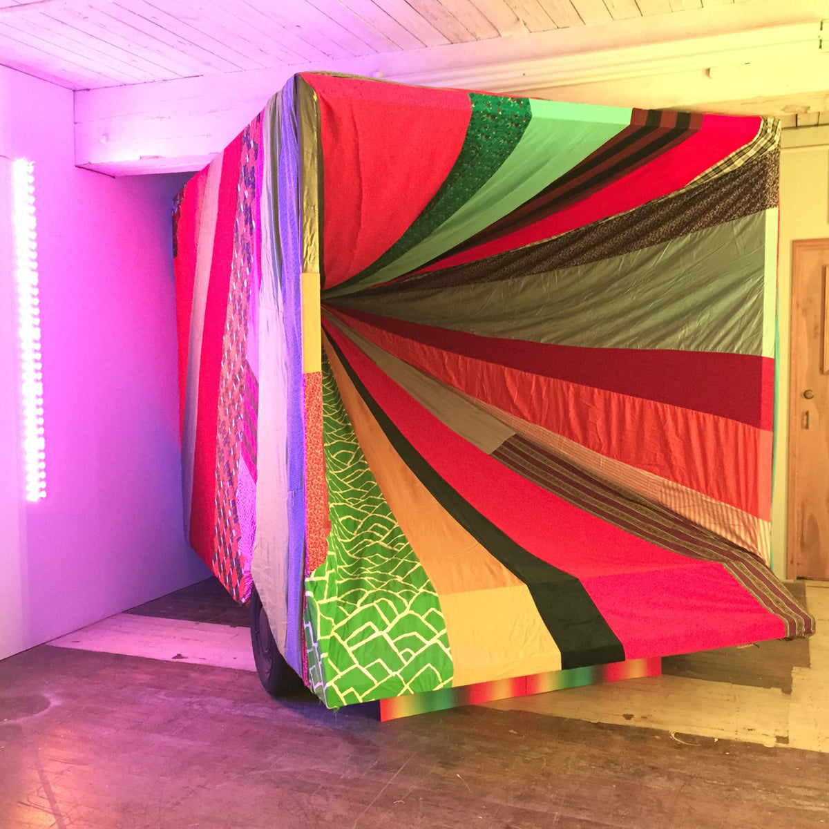Amanda Browder, "In Search Of : Chromatic Hi-Five!" – SPRING/BREAK Art Show
